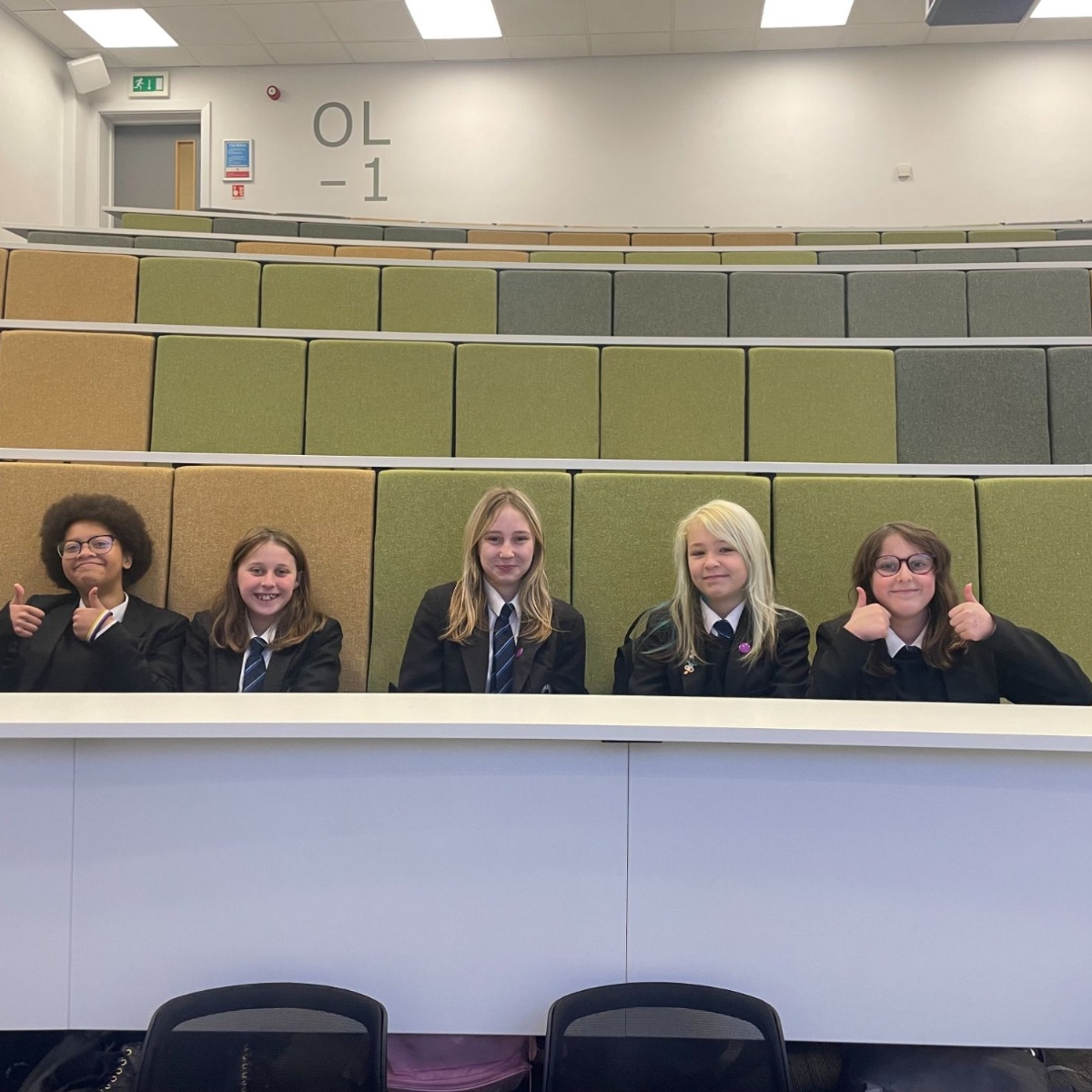 Buxton Community School - Inspirational Y8 Trip to Derby University